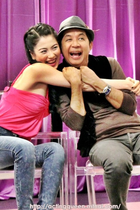 พี่นินิว ทอปัด (นินิว the acting queen) | Dek-D.com