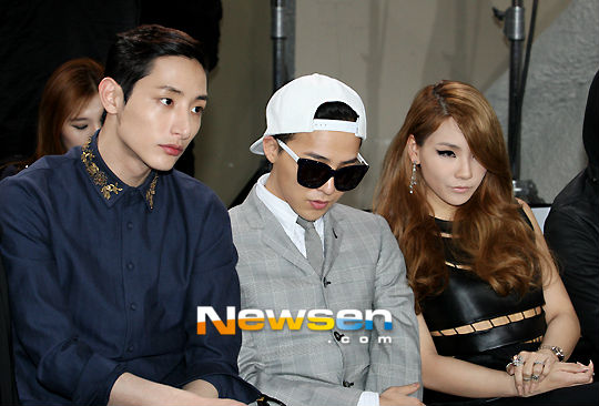 [YG] CL, GD, Xin และ Lee Soo Hyuk ไปดูKYE F/W 2013 Fashion Show พวกนางเก๋มากกกก! | Dek-D.com
