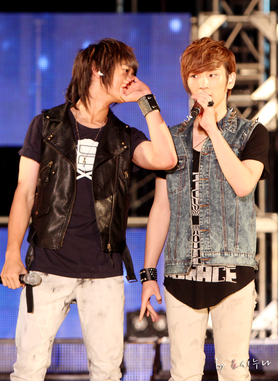 SHINee SHINee SHINee ชายนี่หายไปหนาย | Dek-D.com