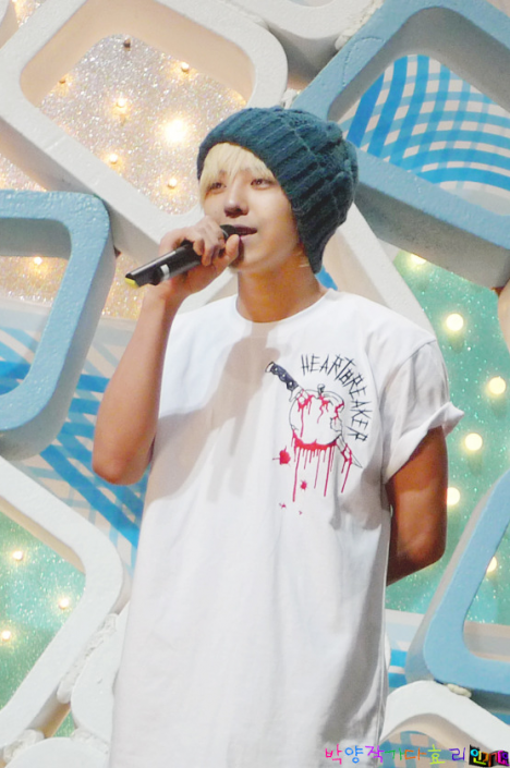 {*V*}..ใครเปน...V.I.P...เข้ามาหน่อยนะ....มีรูป...ไหดุ...ไม่ใช้ V.I.P ...