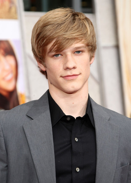 [Pic]-แล้วคุณจะหลงรักผู้ชายคนนี้ Lucas Till | Dek-D.com