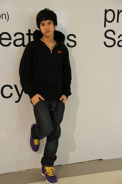 picc > ละลายยย.kevin xis น่ารักมากกกกกก ! | Dek-D.com