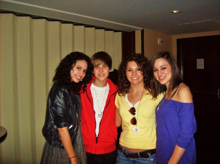 pix นอกจอ! Justin bieber&Jasmine (นางเอกmv.baby) | Dek-D.com