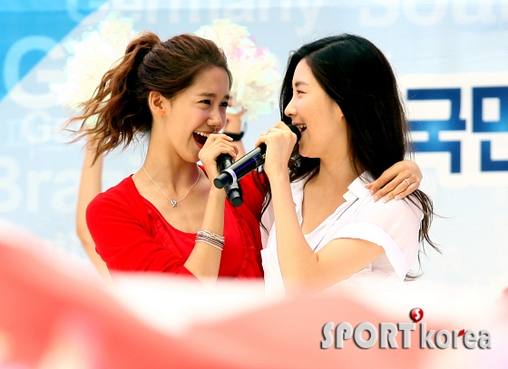 [SNSD] เผยสมาชิกSNSD ที่ทำเงินสูงที่สุดในวง.. | Dek-D.com