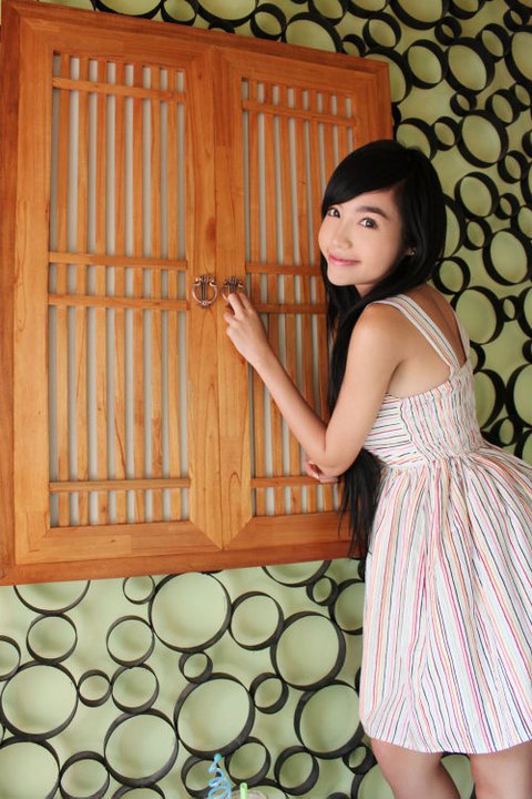 Elly Trans ha นางฟ้าอึ๋ม 18+ | Dek-D.com