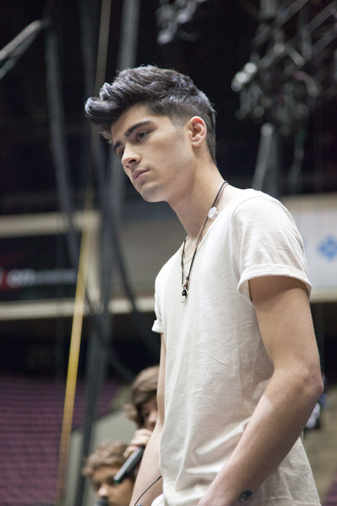 เปล่าซะหน่อย ฉันก็แค่ทักทายเขาปกติ ’ คุณตอบเซนด้วยน้ำเสียงกวนๆ