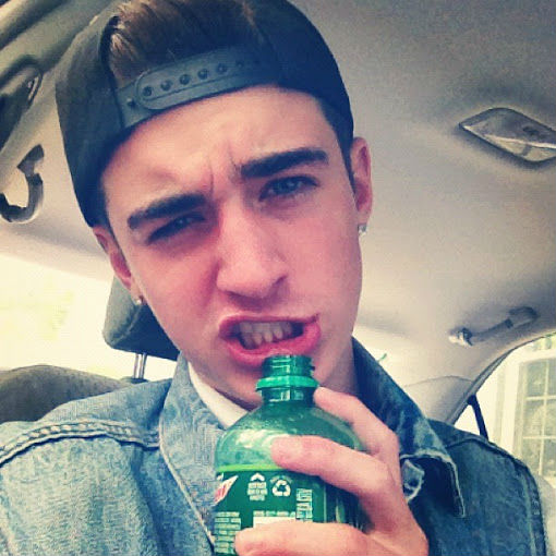 PICS Blake Gilbert หล่อเกินคนไปเเล้ววววว | Dek-D.com