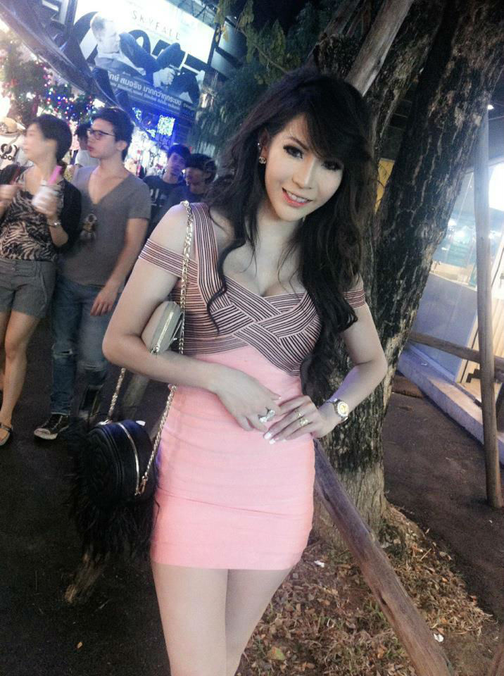 {PIC} Aoffy Maxim | Dek-D.com