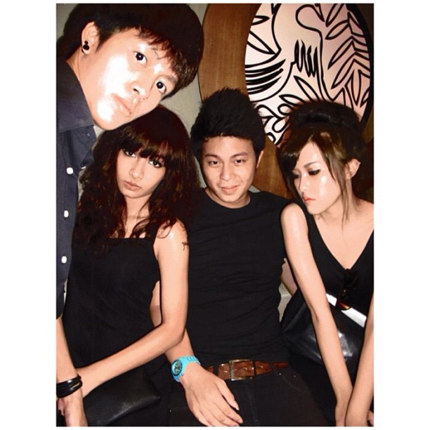 Pic พี่บิ้ง และเพื่อนๆ เป๊ะทุกคนนนนนนอะ >