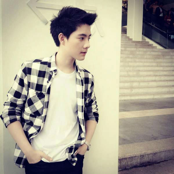 เพจ Mathayom'city รวมความหล่อ-น่ารัก ไว้ที่นี่ เพจสำหรับวัยรุ่น>