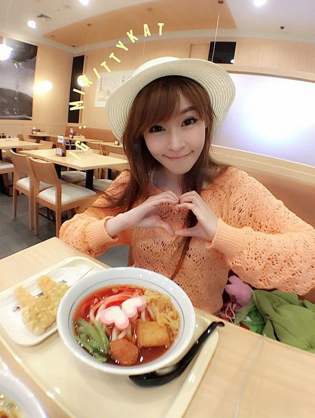 มิกิน่ารักมากแบบสาวญี่ปุ่นเลย Blogger/พิธีกรรายการ Doki Doki Japan ...