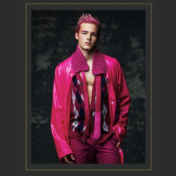 #ฝรั่งคือนิพพาน "Hugo Mayhew" ผู้ชายอะไรทั้งหล่อ ทั้งล่ำขนาดนี้ >