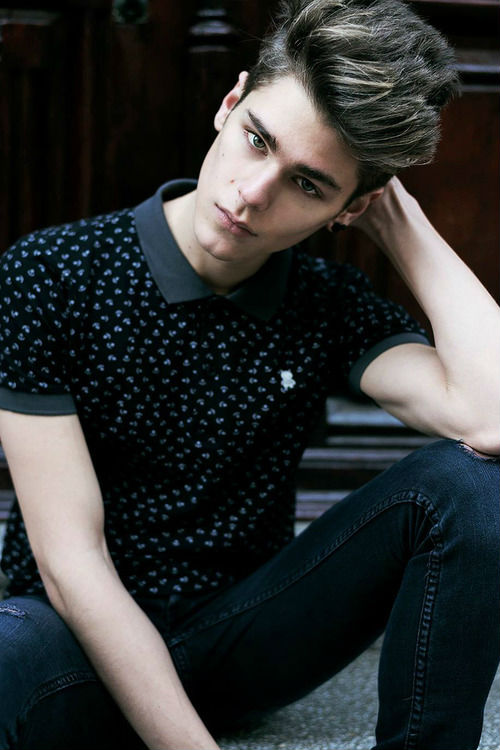 ติ่งฝรั่ง ไม่ดูพลาดนะ!! | Dek-D.com