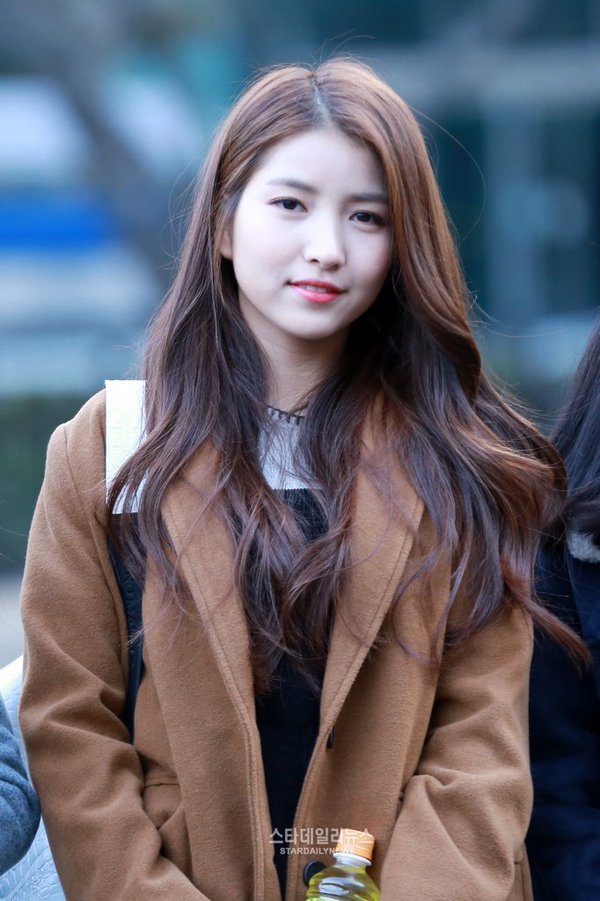 นิยาย Doctor kiss คุณหมอกะล่อน - Wonha RinB GFRIEND : Dek-D.com - Writer