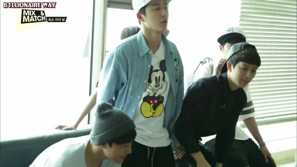 IKON ว่าด้วยเรื่อง mickey mouse ของB.I | Dek-D.com