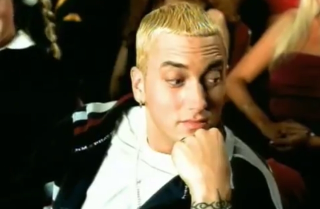 ทายชื่อเพลงของ EMINEM จากMV โดย Shane's Chain ( ควิซทดสอบ ) | Dek-D.com