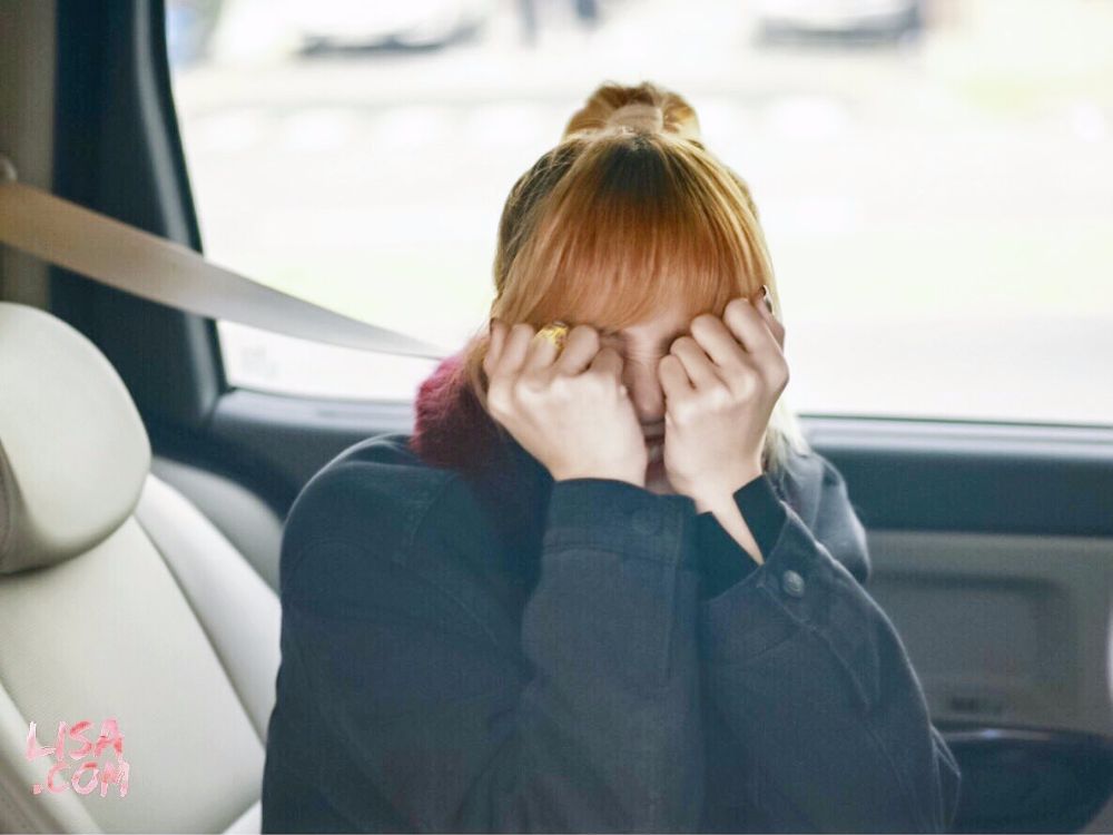 แจกรูป 'รอยยิ้มกระชากใจ' ของ Lisa วง BLACKPINK | Dek-D.com