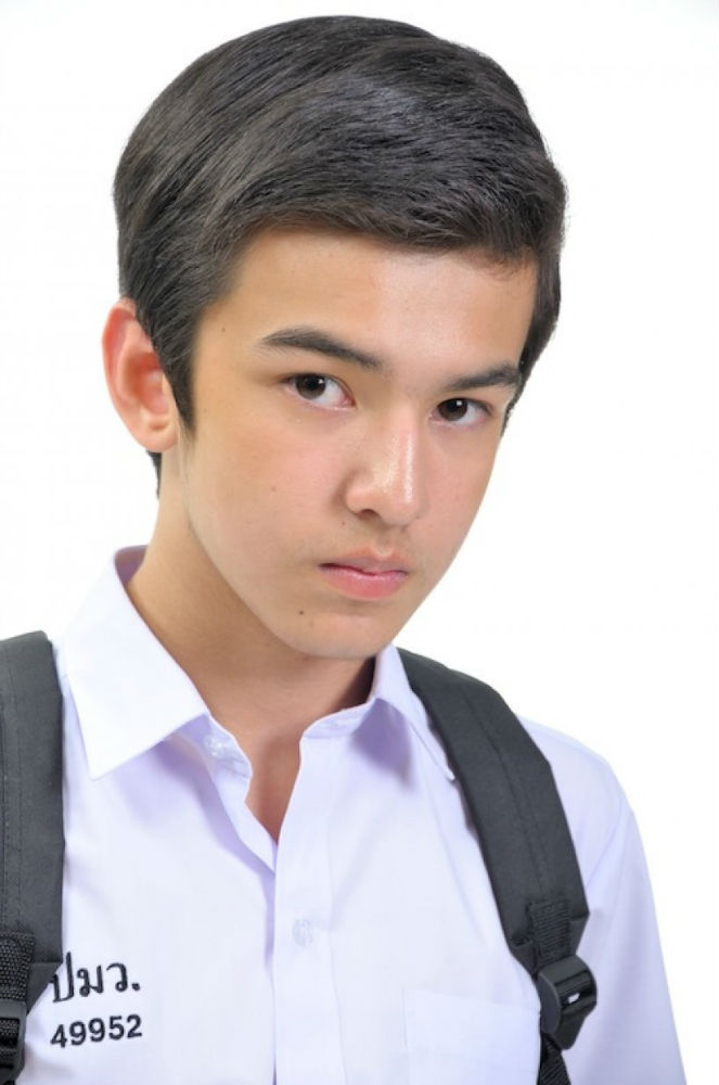 ไบรอัน การ์ตั้น (ไบรอัน) ม.6/5-ล่าท้าผี น่ารักๆ | Dek-D.com