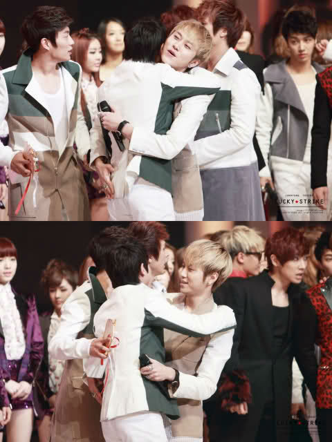 [B2ST/BEAST] ข่าว Showtime Burning the BEAST/แจกรูป Junseob/ฝาก Fic Junseob | Dek-D.com