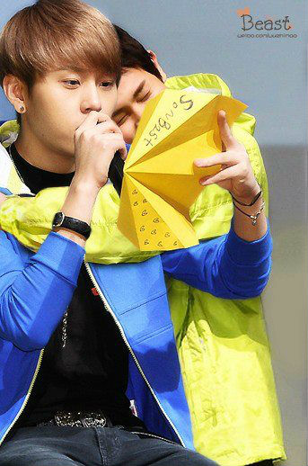 [B2ST/BEAST] ข่าว Showtime Burning the BEAST/แจกรูป Junseob/ฝาก Fic Junseob | Dek-D.com