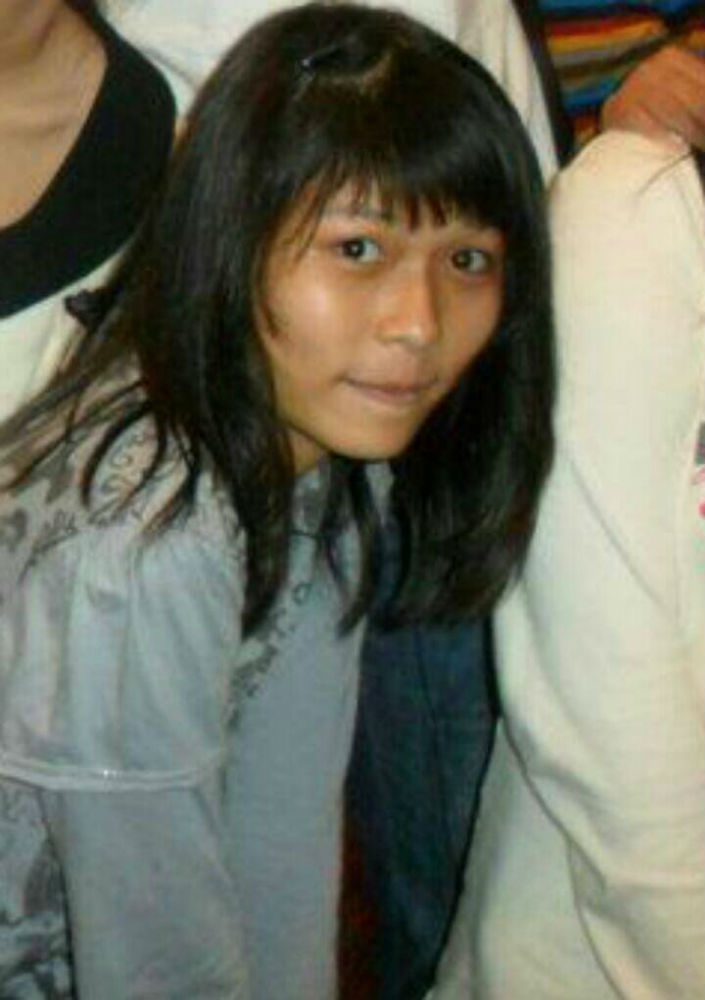 แต่งหน้าเป็นมีชัยไปกว่าครึ่งนะค่ะ by Guggig | Dek-D.com