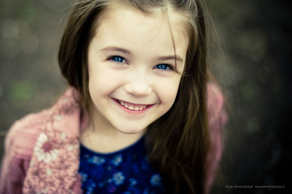 น่ารักอ่ะ ! Kristina Pakarina นางแบบรัสเซีย ตัวน้อย | Dek-D.com