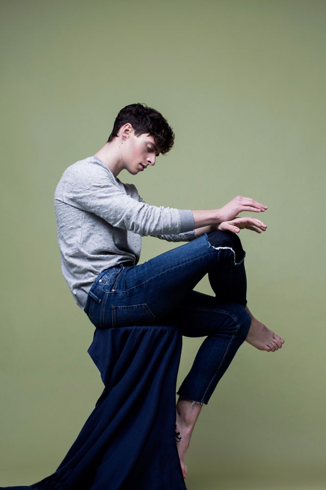 Jack Hurrell กับการถ่ายแบบในนิตยสาร Chasseur | Dek-D.com