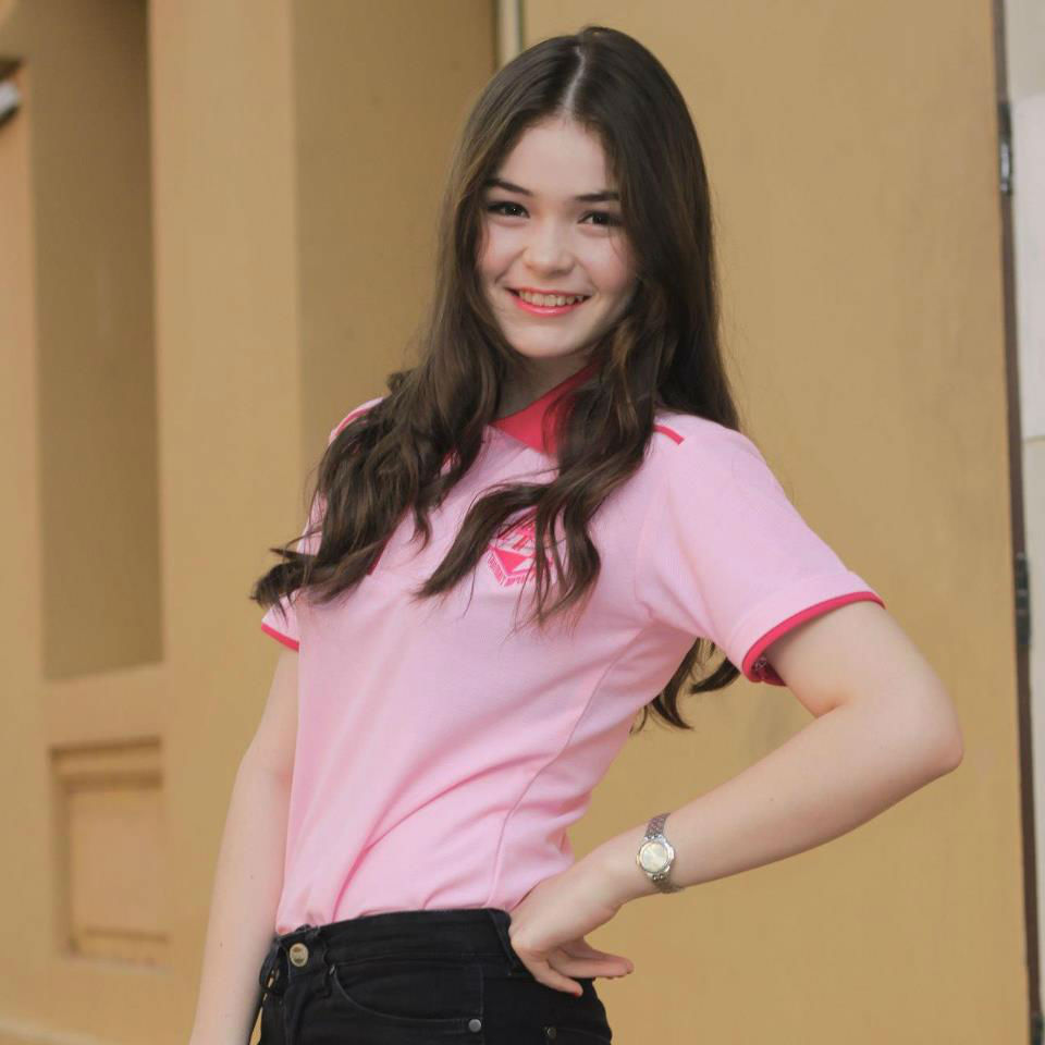 น้องพลอย สาวลูกครึ่งเน็ตไอดอลสาว ที่มีผู้ติดตามหลักหมื่น | Dek-D.com