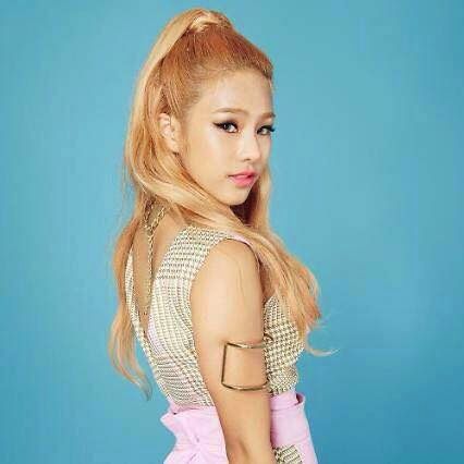 มีใครจำวง TINY-G ได้บ้างงงง? ตอนนี้พี่มิ้นท์ comeback แล้วน้า #Mintty #Tiny-g | Dek-D.com