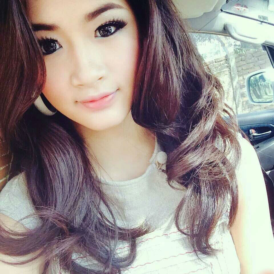 "Han Thi" นางแบบดาวรุ่งมาแรงของพม่า น่ารักใสๆไม่ศัลฯ ^ . ^ | Dek-D.com