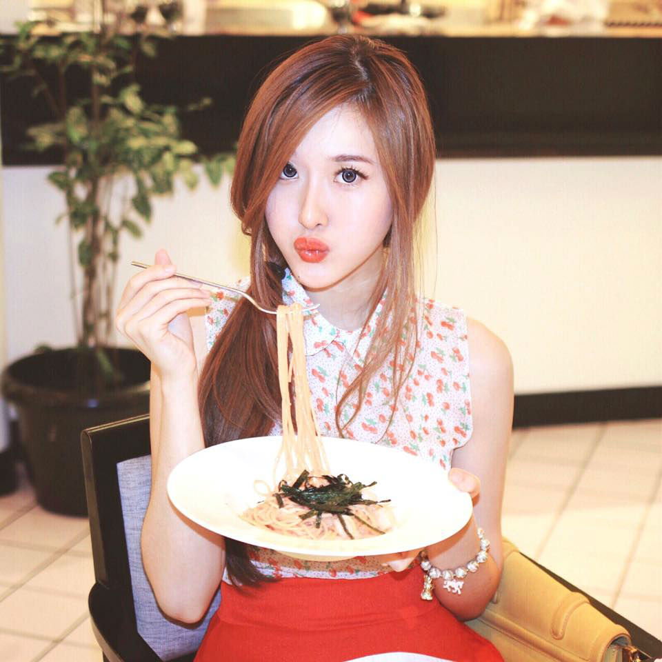 Jessica Yamada เน็ตไอดอลของอินโดนีเซีย (คนน้อง) | Dek-D.com