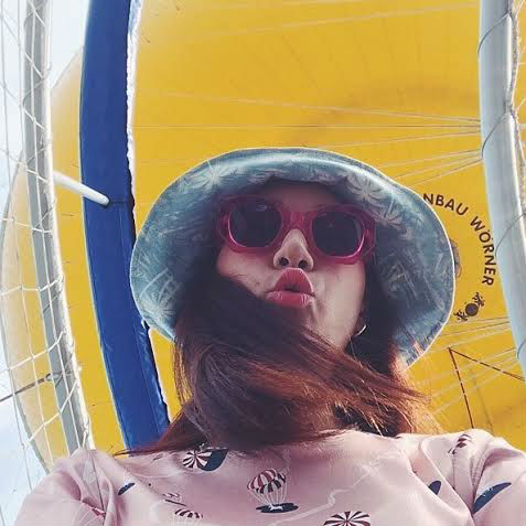 รวมภาพสไตล์การแต่งตัวแนวๆ "พลอย-รัตนรัตน์" จาก IG!! | Dek-D.com