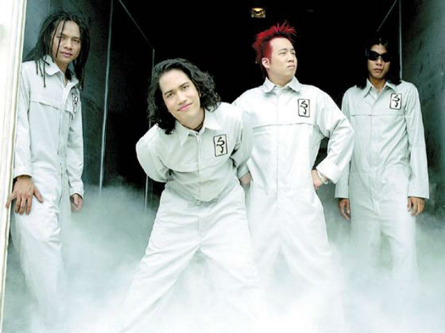 Silly Fools วงร็อคขวัญใจวัยโจ๋ยุค 2000 คุณยังจำพวกเขาได้หรือไม่ | Dek-D.com