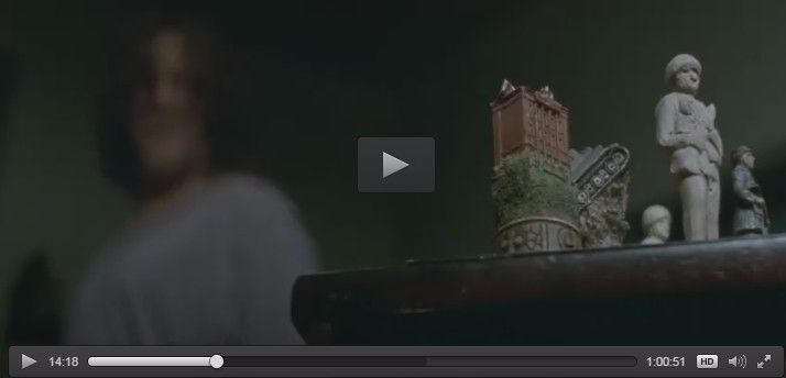 ไข้ข้อสงสัย The Walking Dead SS7 EP.16 ไม้แกะสลักรูปทหาร เขียนว่า ...