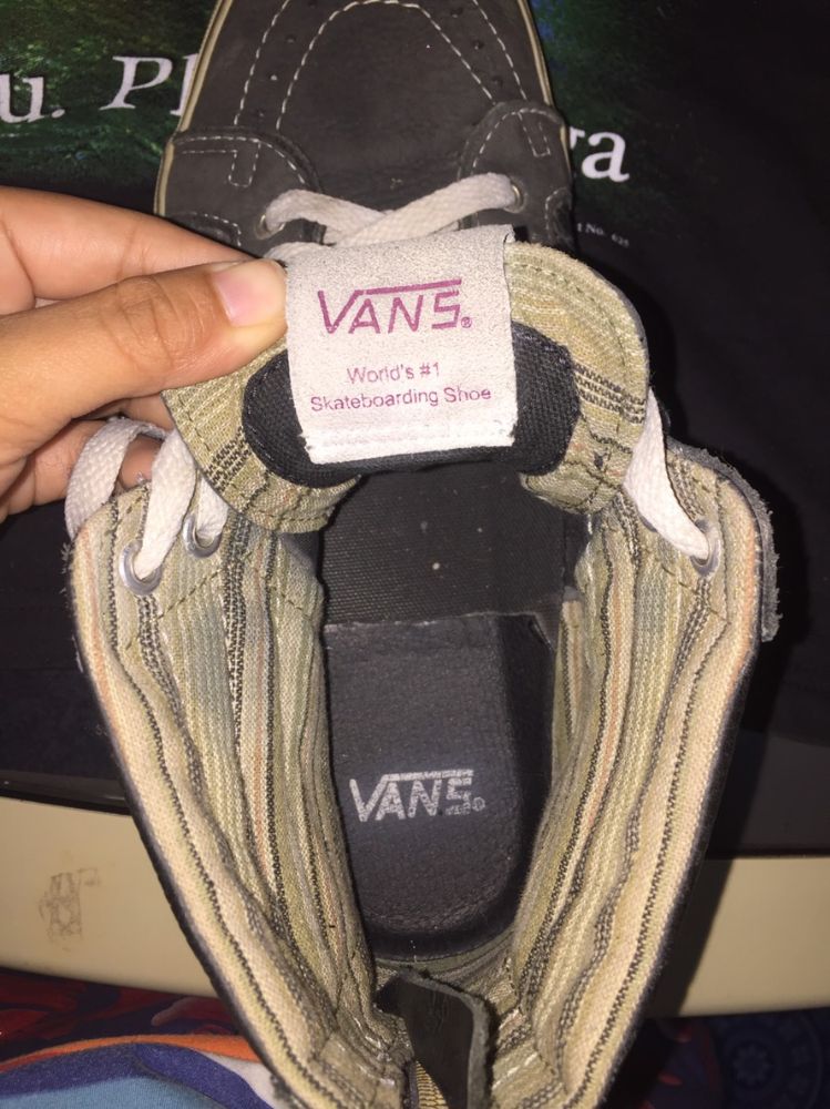 vans world's #1 skateboard shoe ของแท้รึป่าว?? | Dek-D.com
