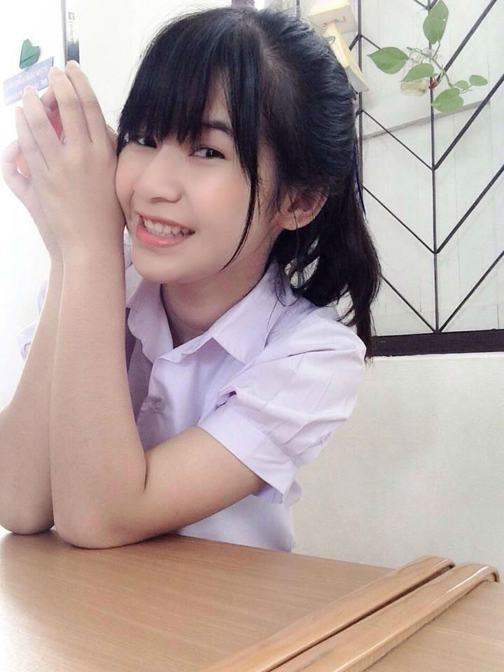 ห้ามพลาดจ้าาาา!! ใครจะรู้เด็กโรงเรียนวัดก็สวยไม่แพ้ โรงเรียนอื่น | Dek-D.com