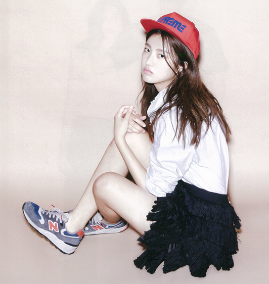 Lee Ha Eun เด็กสาวจาก YG K+ น่ารักมากก ออร่ากระแทกใจอย่างแรง | Dek-D.com