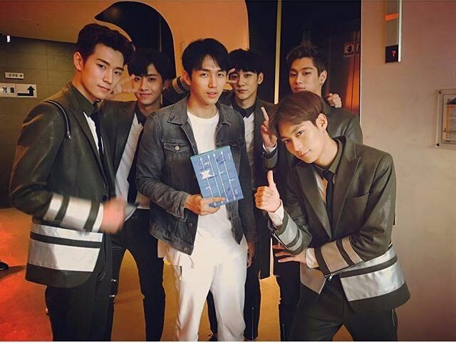 #KPOP #크나큰 #KNK ประวัติ+รูป บอยแบนด์น้องใหม่ KNK บอยแบนด์ที่มีส่วนสูง ...