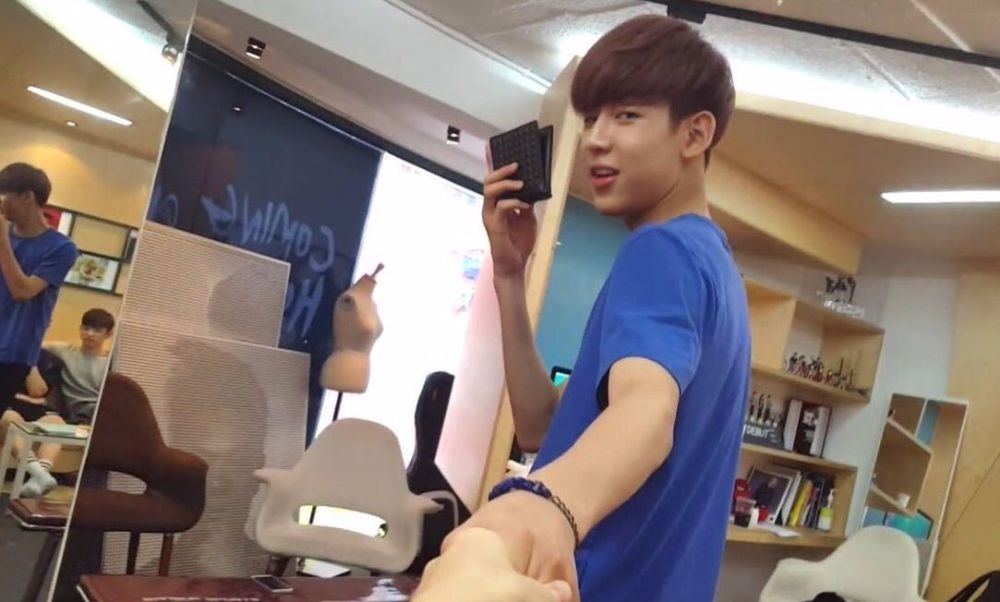 ไรต์เป็นเมนแบมที่คีพเซเว่น แต่จะยกแบมให้มาร์คแค่คนเดียว คริคริ