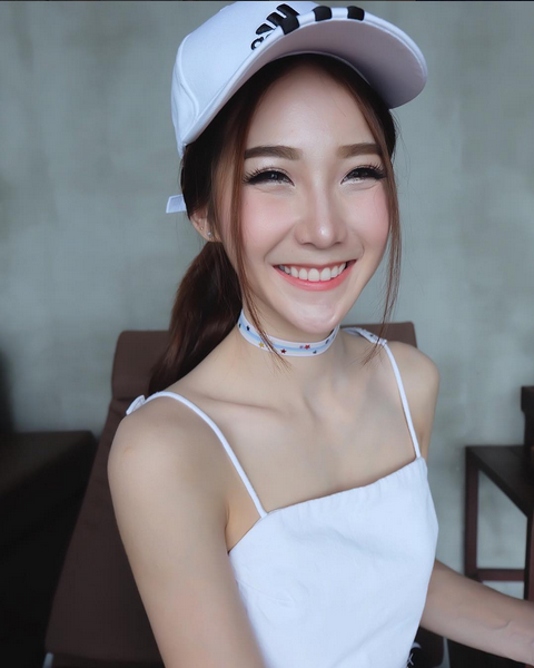 แจก IG ผู้หญิงน่ารัก by:Ploy00Y | Dek-D.com