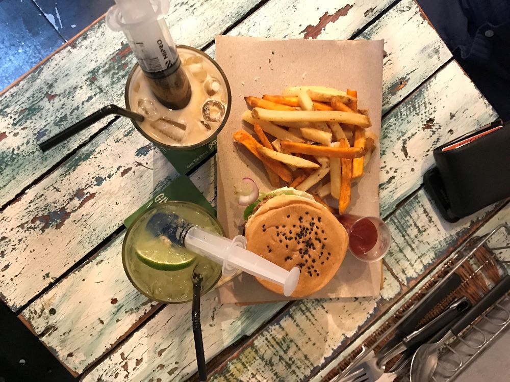 ร้าน "The Lab" | Dek-D.com