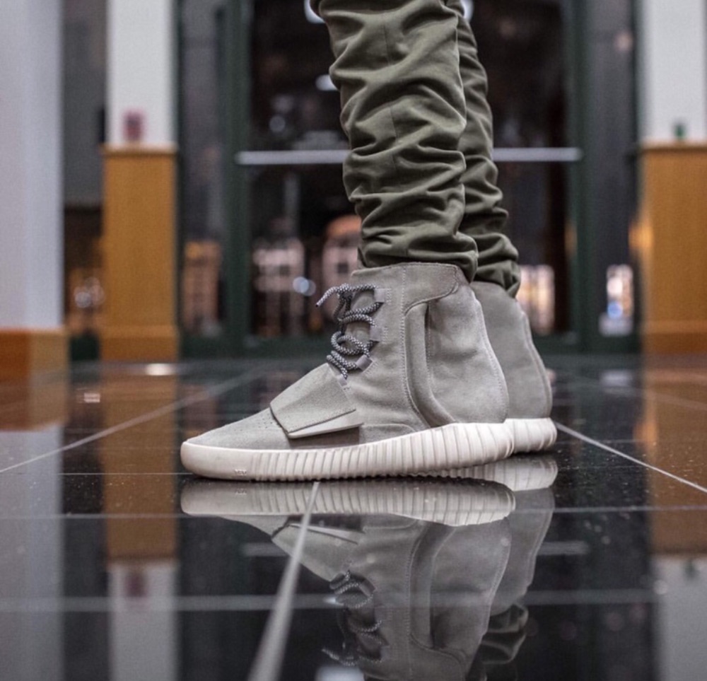 แฟนพันธุ์แท้ADIDAS YEEZY &NMD โดย Padjed ( ควิซทดสอบ ) | Dek-D.com