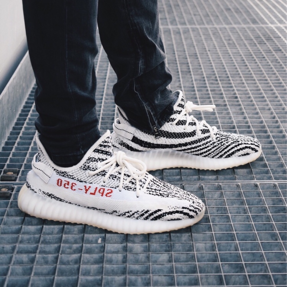 แฟนพันธุ์แท้ADIDAS YEEZY &NMD โดย Padjed ( ควิซทดสอบ ) | Dek-D.com