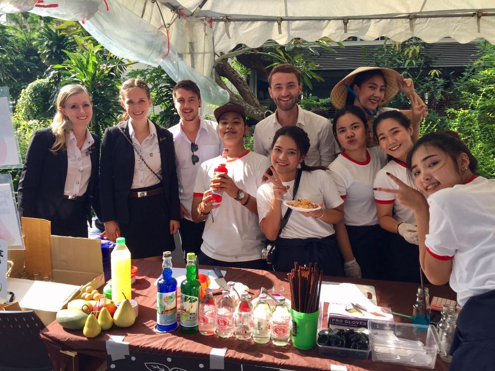 SWUIC #ทีมมศว (หลักสูตรอินเตอร์) ศศ.บ. การจัดการภาคบริการและการท่อง ...