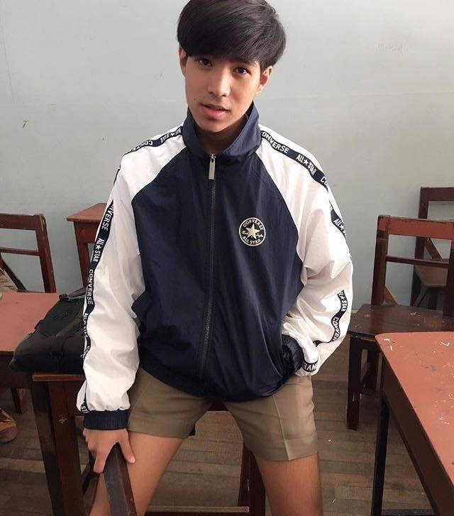 หนุ่มหล่อจากรั่วโรงเรียนวัดสุทธิวราราม | Dek-D.com