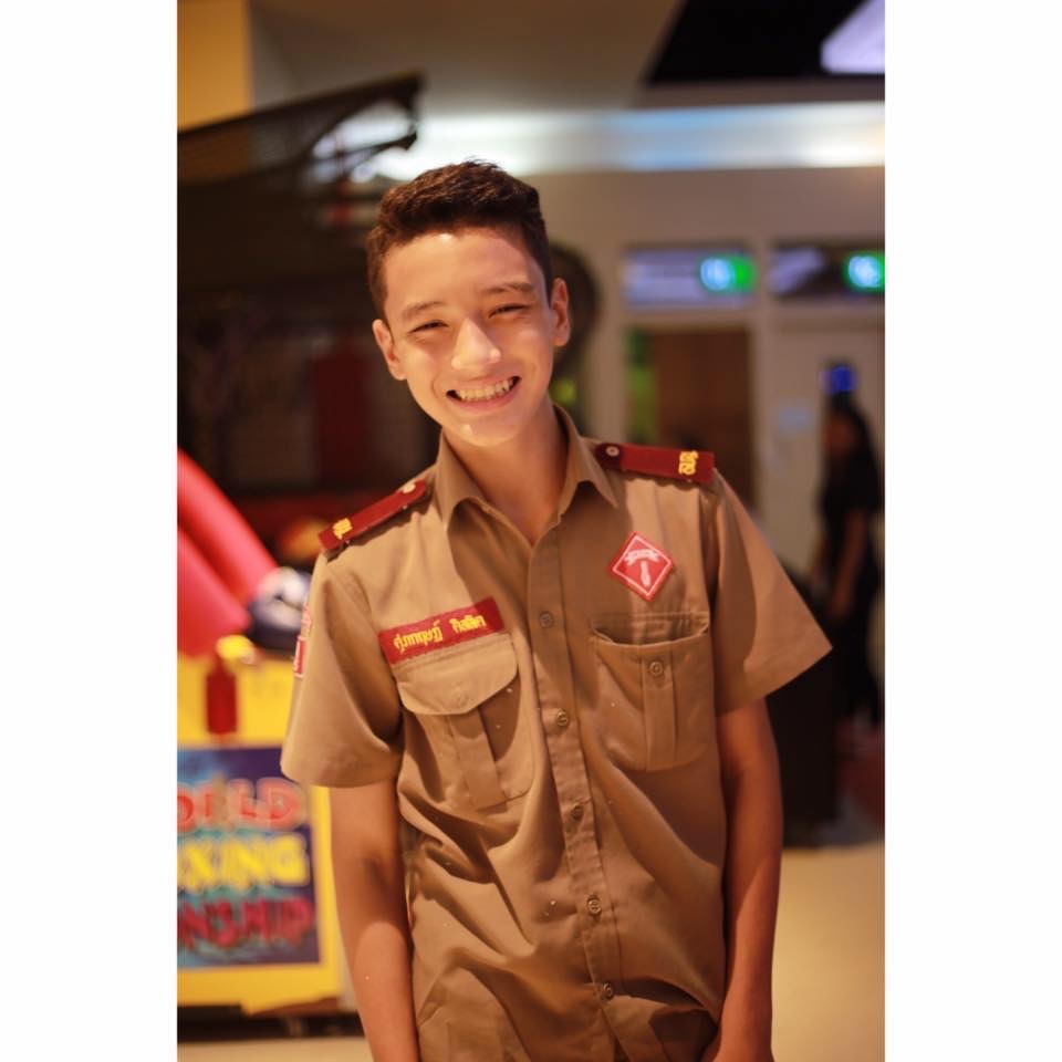 หนุ่มหล่อจากรั่วโรงเรียนวัดสุทธิวราราม | Dek-D.com