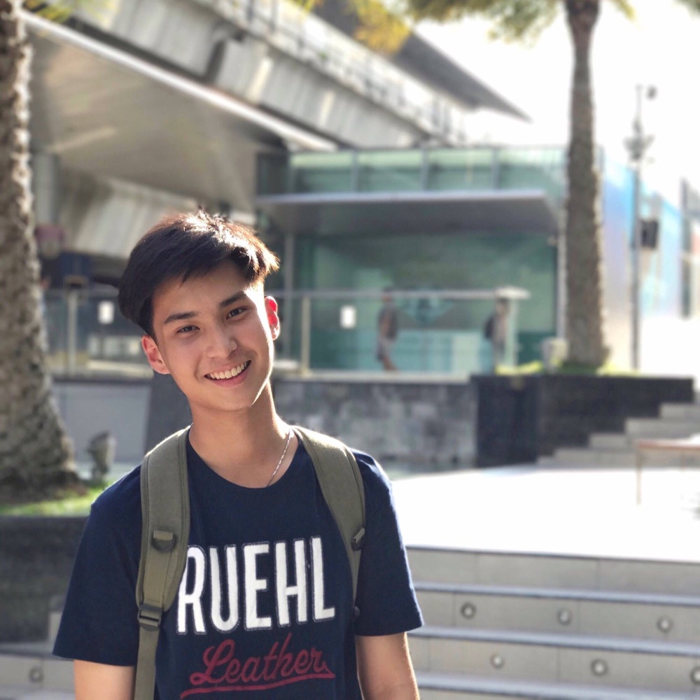 หนุ่มหล่อจากรั่วโรงเรียนวัดสุทธิวราราม | Dek-D.com