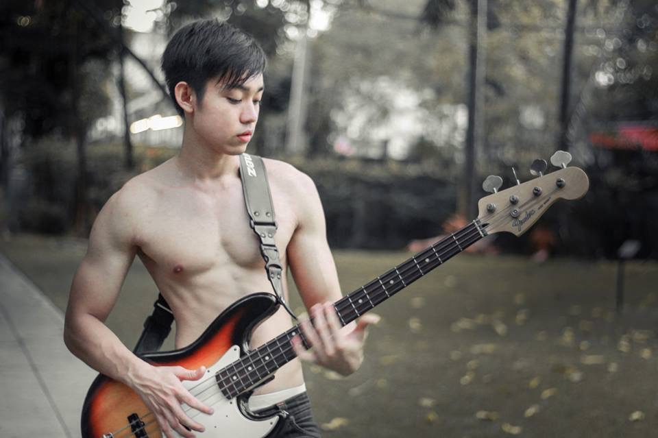 หนุ่มหล่อจากรั่วโรงเรียนวัดสุทธิวราราม | Dek-D.com