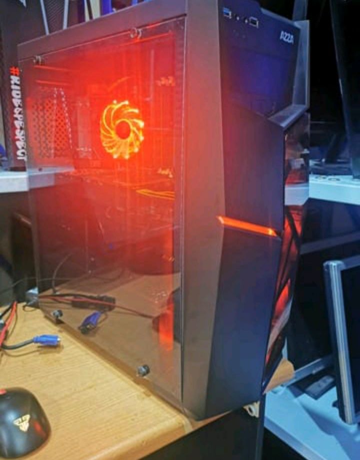 เลือกตัวไหนดีครับ จะเอาไปเล่นเกม แรงๆครับ gta v free fire pubg | Dek-D.com