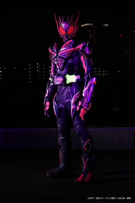 "ฮิเดน มาโคโตะ" (Kamen Rider Eden)